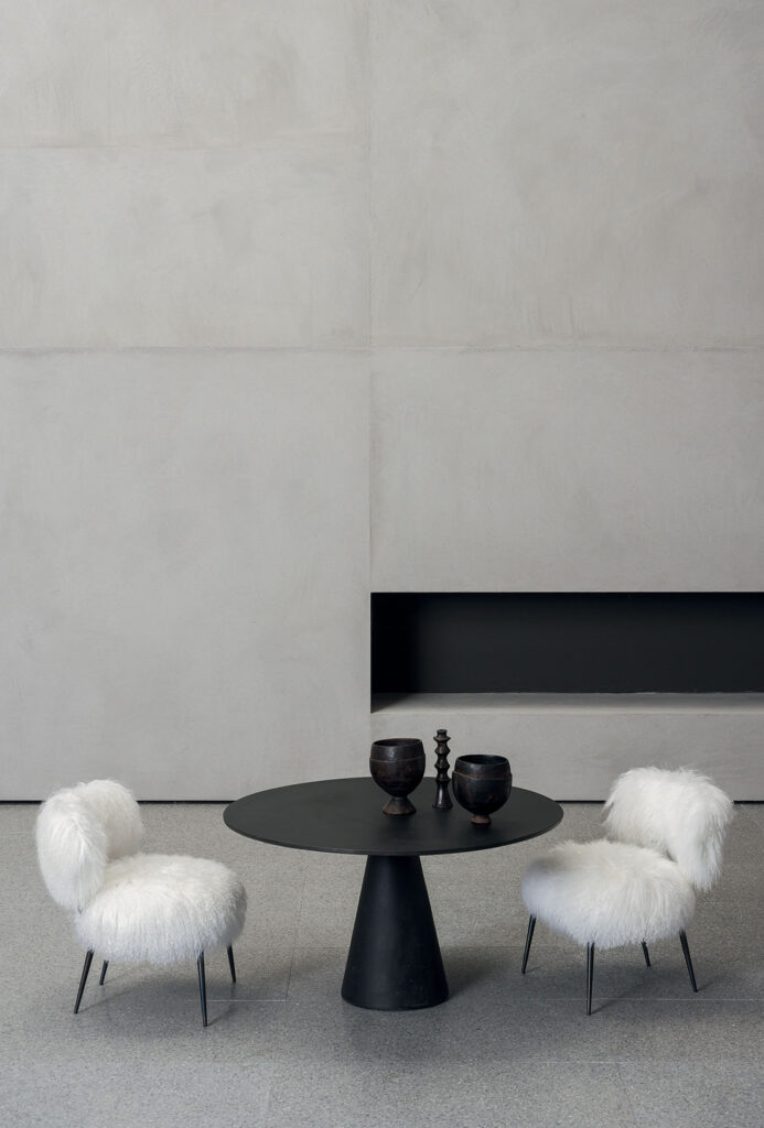 Small Table / Jove – Baxter | Takuya Fujita